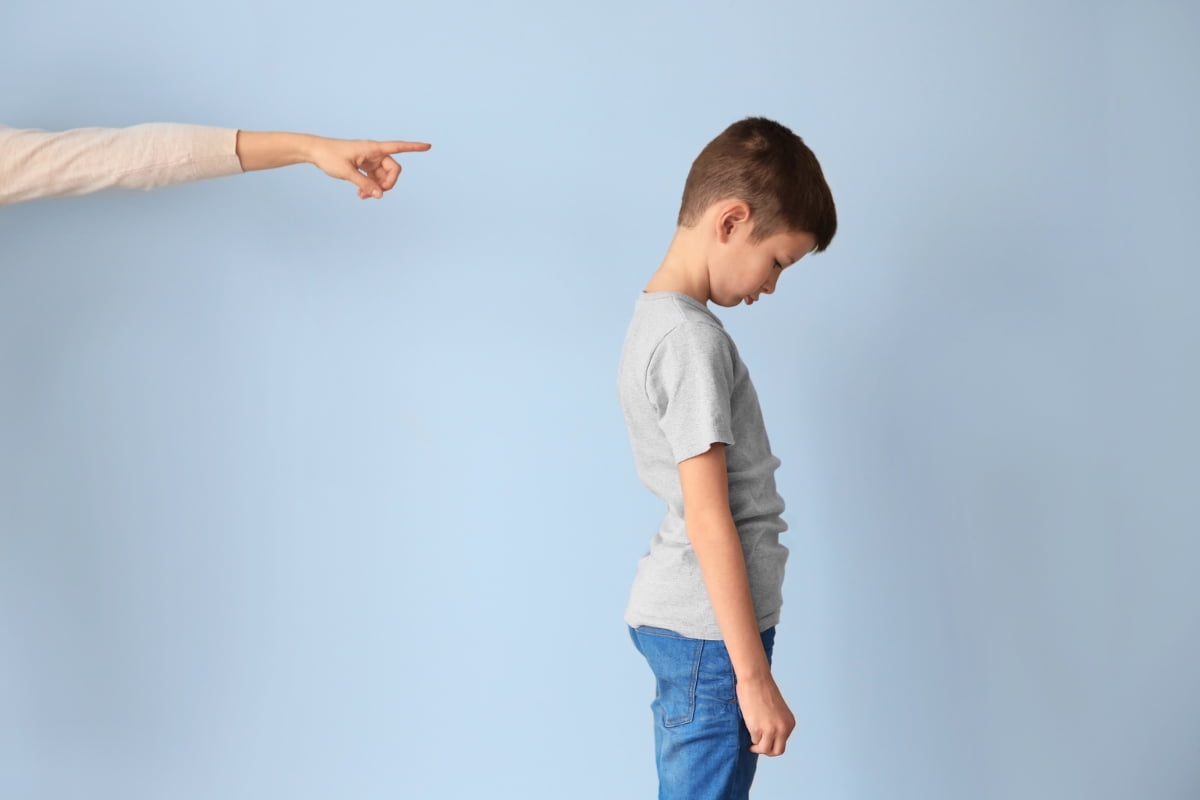 How Toxic Parenting Can Impact Your Life And Relationships - Ivybebé